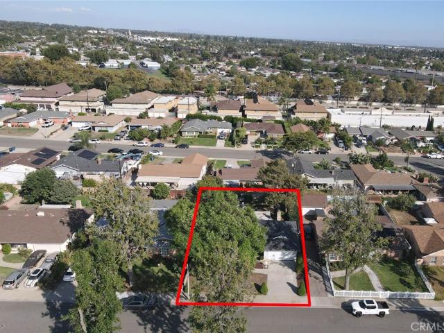 2122 Saticoy