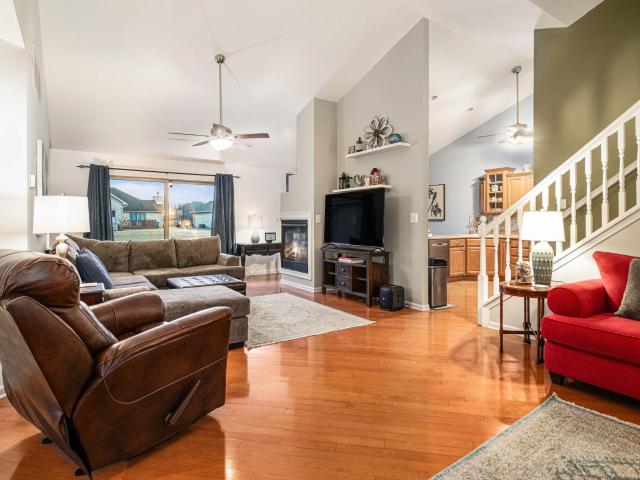 2122 Teakwood Circle