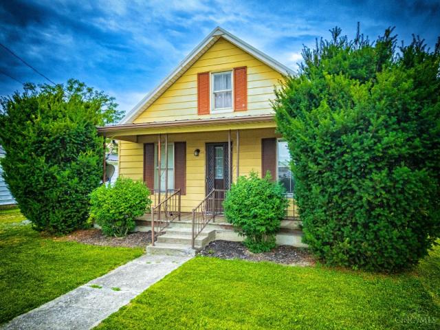 2122 Tri County Road