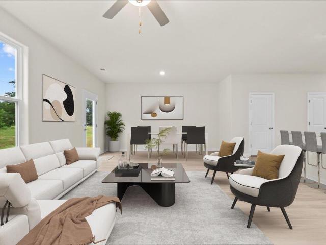 2122 Willow Glen Drive