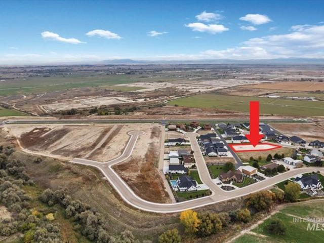 21238 Rosewood Dr, Greenleaf, ID 83626