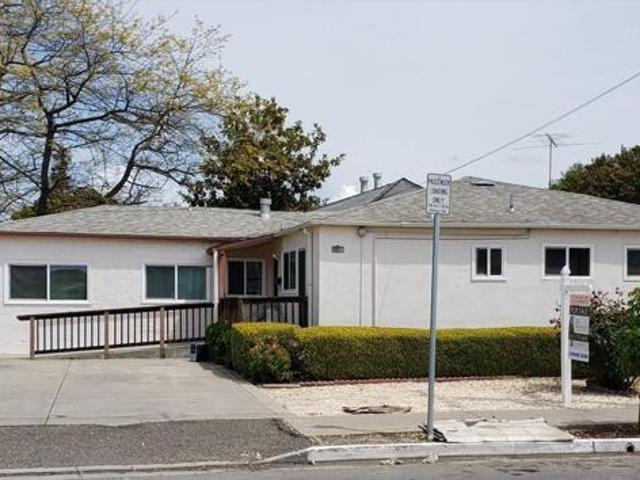 21238 Royal Ave, Hayward, CA 94541