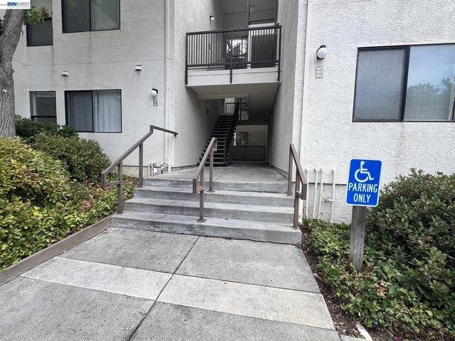 21239 Gary Dr Unit 202E, Hayward, CA 94546