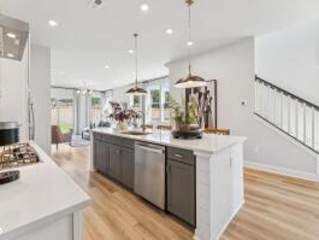 2123 Barrier Rdg Way