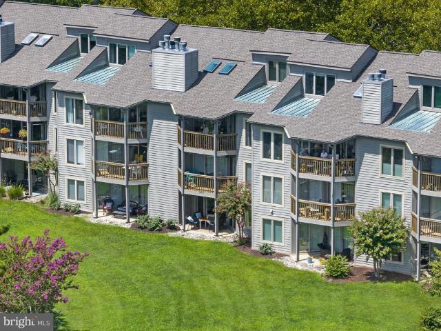 2123 Beach Village Court # T2