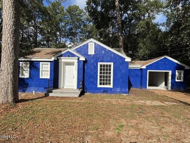 2123 Belvedere Dr, Jackson, MS 39204