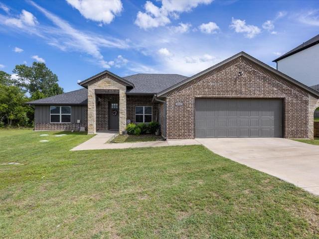 2123 Christine Drive