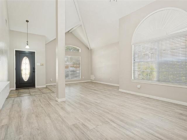 2123 Daniel Way