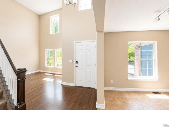 2123 E 100th Place
