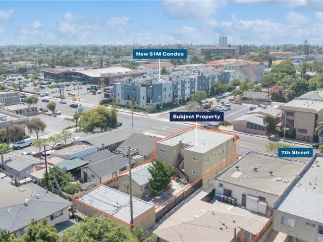 2123 E 7th