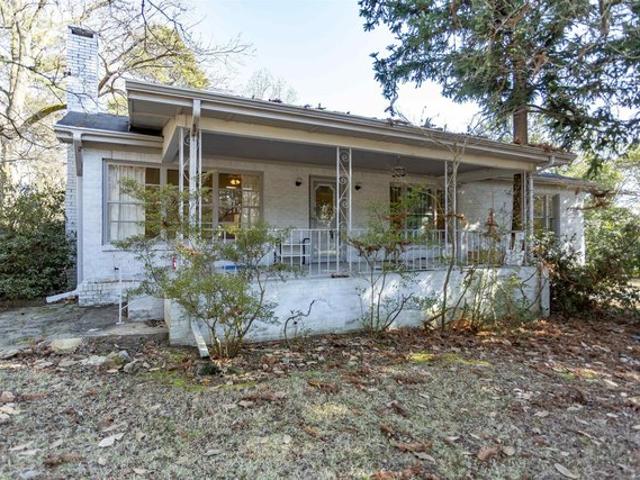 2123 Pine Ln, Hoover, AL 35226