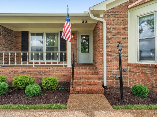 2123 River Chase Dr