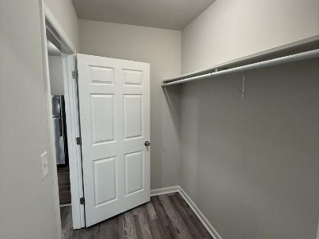 2123 South 51st Court Studio Apartment for Rent at 2123 S 51st Ct, Cicero, IL 60804