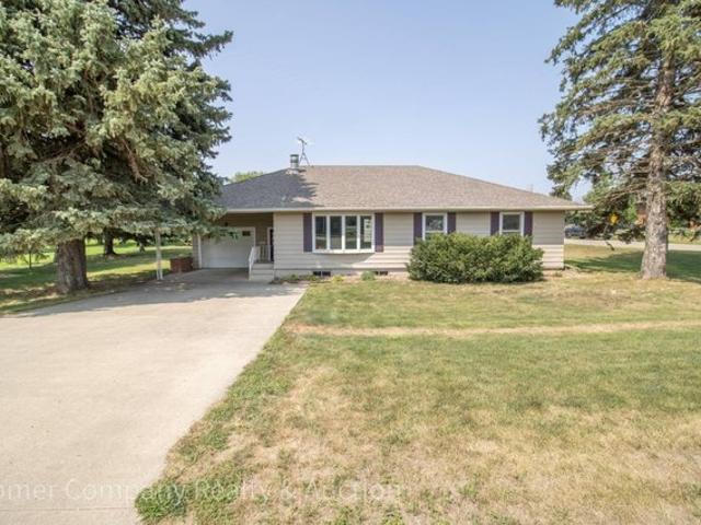 2123 17th St, Rock Valley, IA 51247