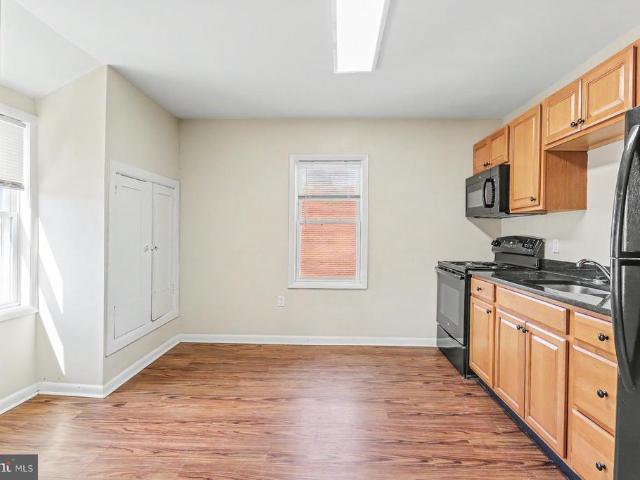 212 3Rd Street # 2