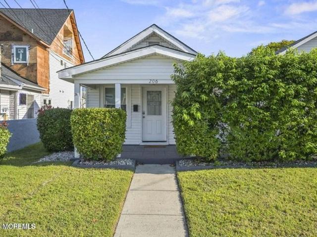212 16th Ave Unit 5, Belmar, NJ 07719
