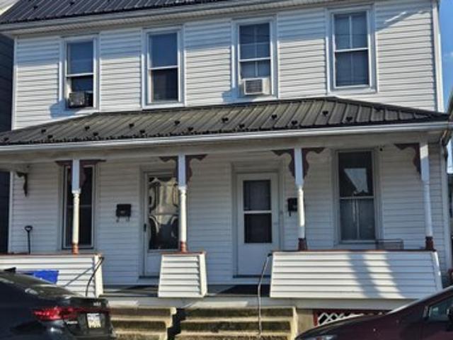 212 214 Hepburn St, Milton, PA 17847
