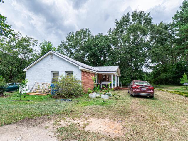 212 County Rd 635
