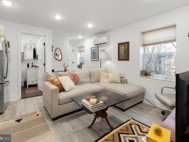 212 Catharine St, Unit 6, Philadelphia, PA 19147 | MLS #PAPH2602