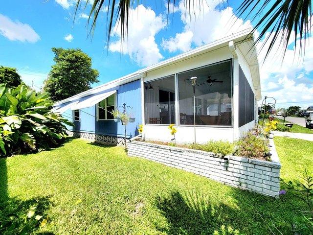 212 Caviller Ct, North Fort Myers, FL 33917