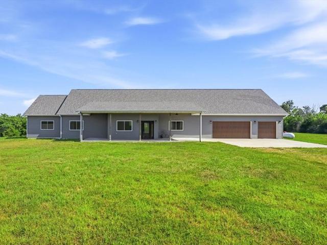 212 Caboose Dr, Theodosia, MO 65761