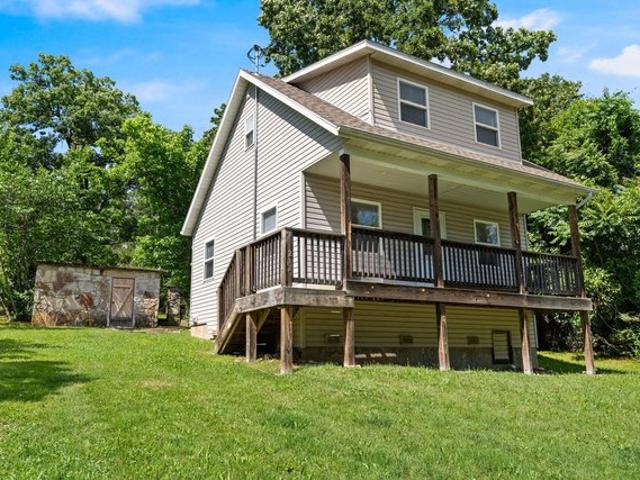 212 Candlestick Rd, Branson, MO 65616