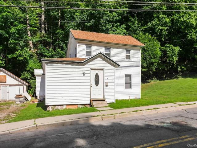 212 Center Street