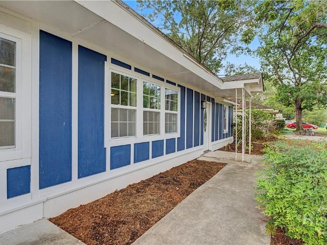212 Chatham Villa Drive