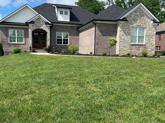 212 Cherokee Dr