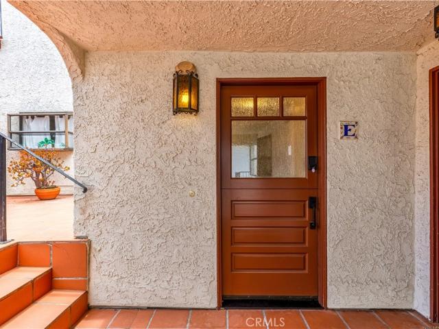 212 Avenida Montalvo E