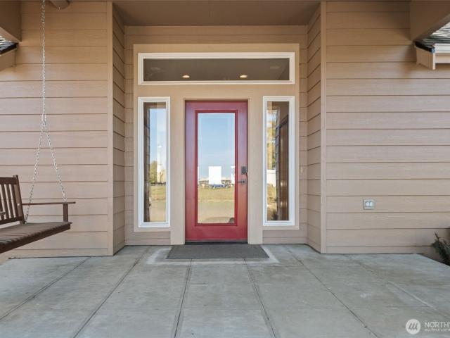 212 Bluegrass Lane