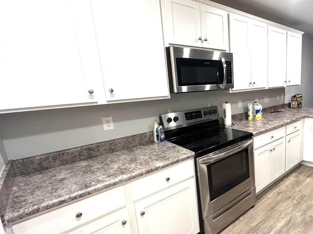 212 Black Creek Trail
