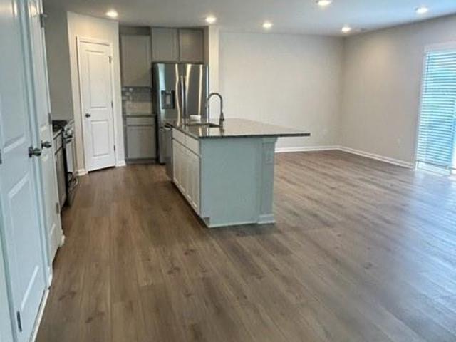 212 Brentwood Drive