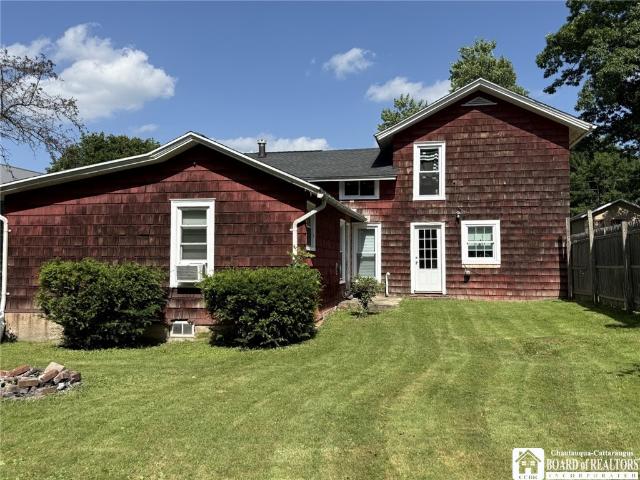 212 Broadhead Avenue