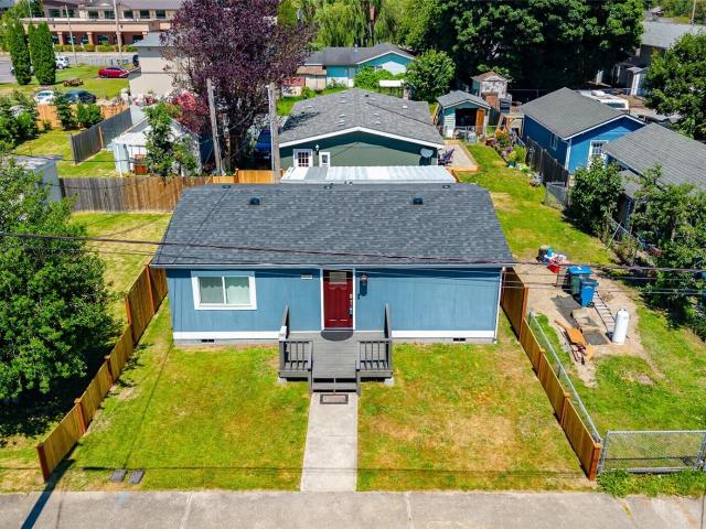 212 Gibson Street