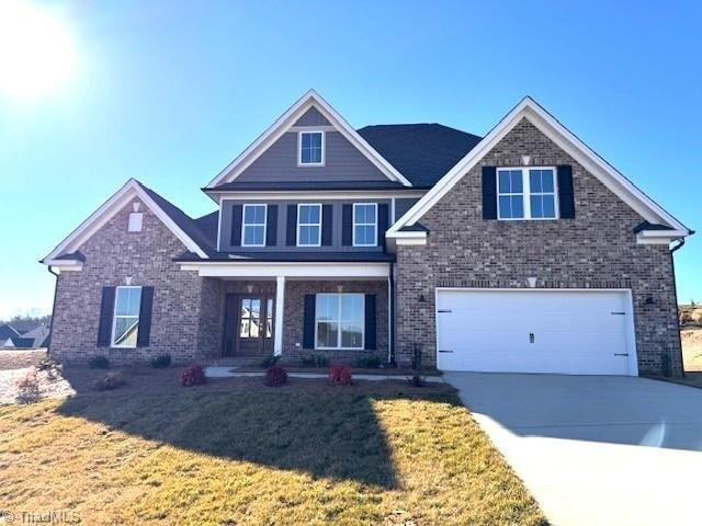 212 Grandworth Way, King, NC 27021