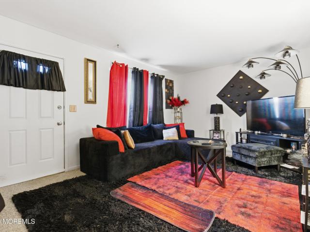 212 Greenwood Loop Road