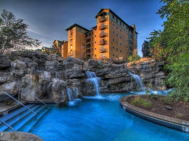 212 Dollywood Ln Unit 256, Pigeon Forge, TN 37863