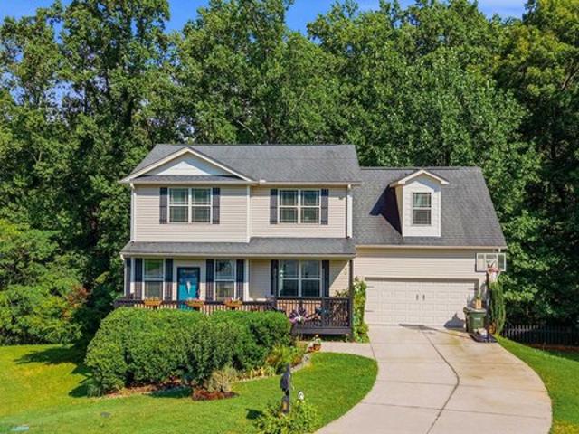 212 Dayside Ct, Greer, SC 29651