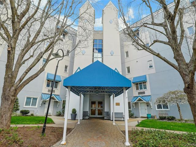 212 Devries Court