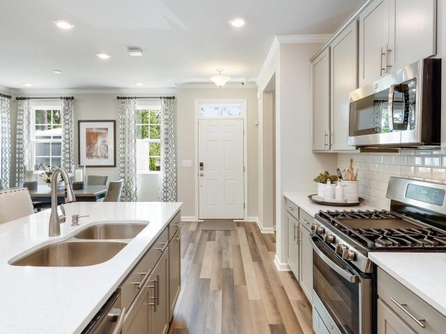 212 Deercroft Drive