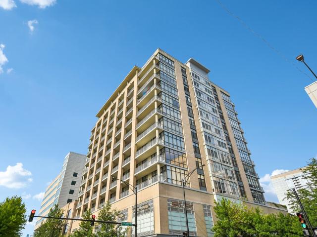 212 E Cullerton Street # 409