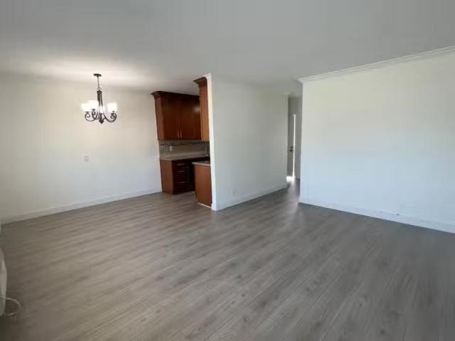 212 E Elmwood Ave, Burbank, CA 91502