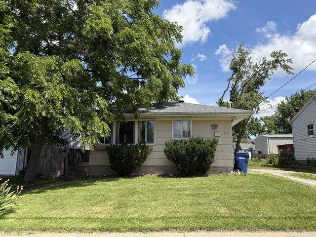 212 E Kansas St, Elburn, IL 60119