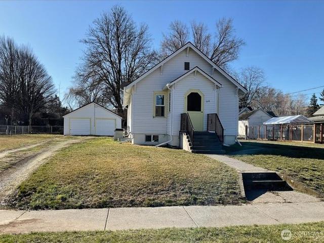 212 E Sixth, Waitsburg, WA 99361