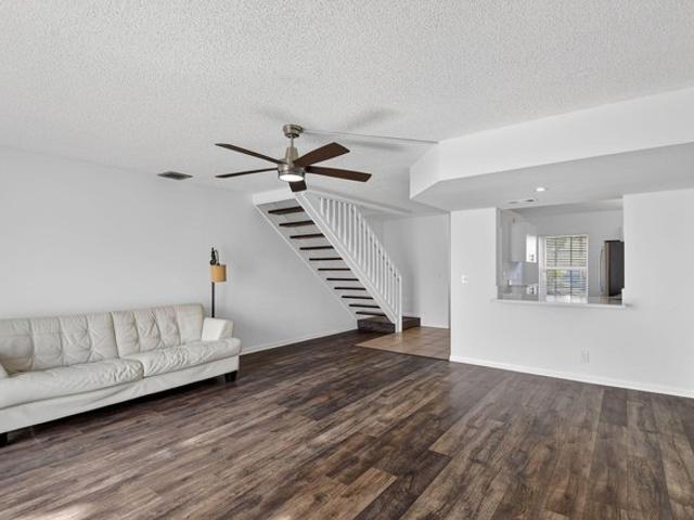 212 Foxtail Dr Apt G, Greenacres, FL 33415