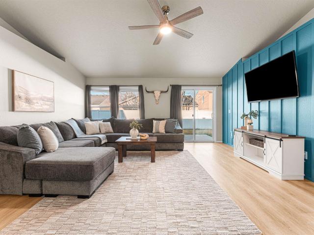212 Forest Parkway