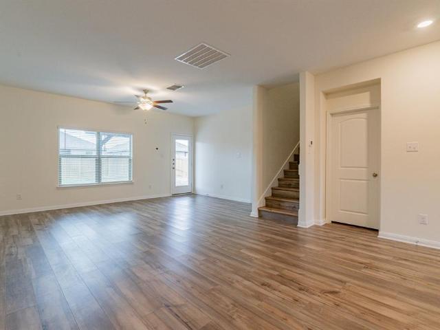 212 Foster Lane