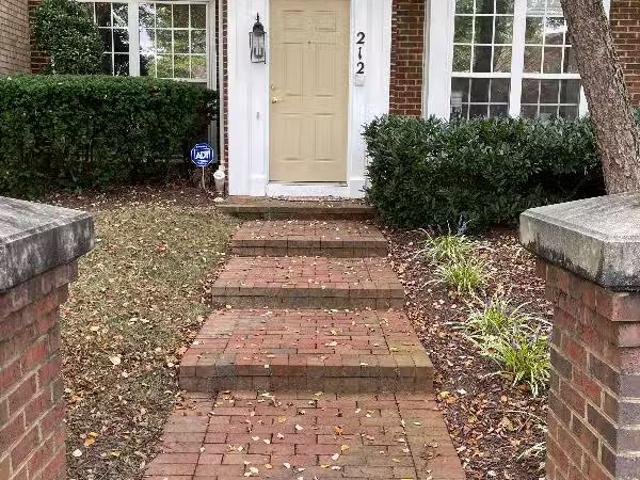 212 Fallsgrove Boulevard, Rockville, MD 20852 212 Fallsgrove.