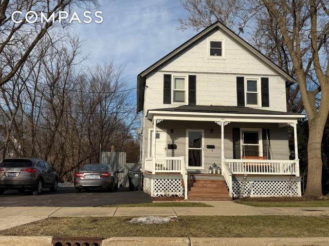 212 Franklin St 1, Barrington, IL